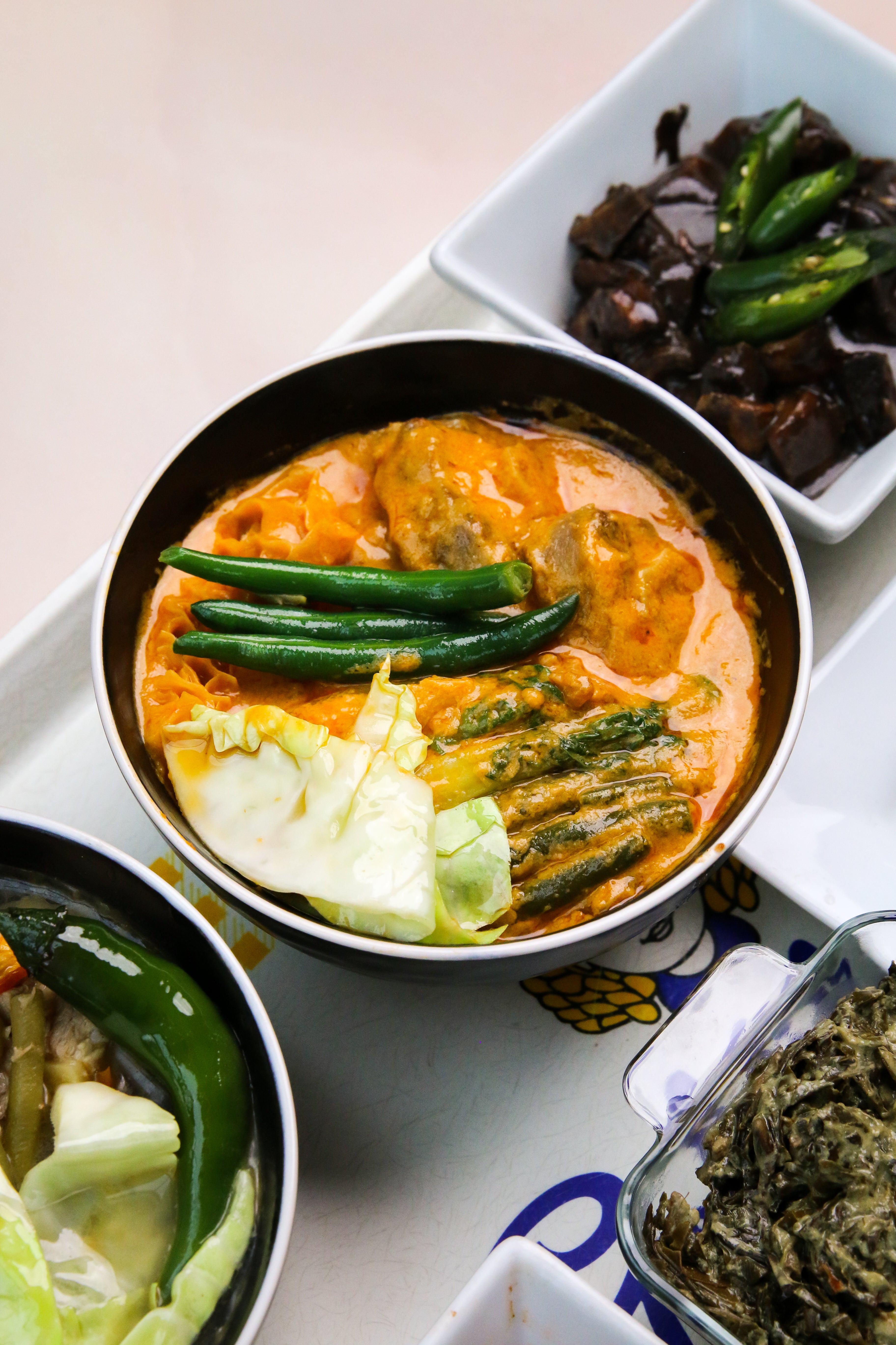Kare-Kare | Goldilocks Bake Shop (Canada) Inc